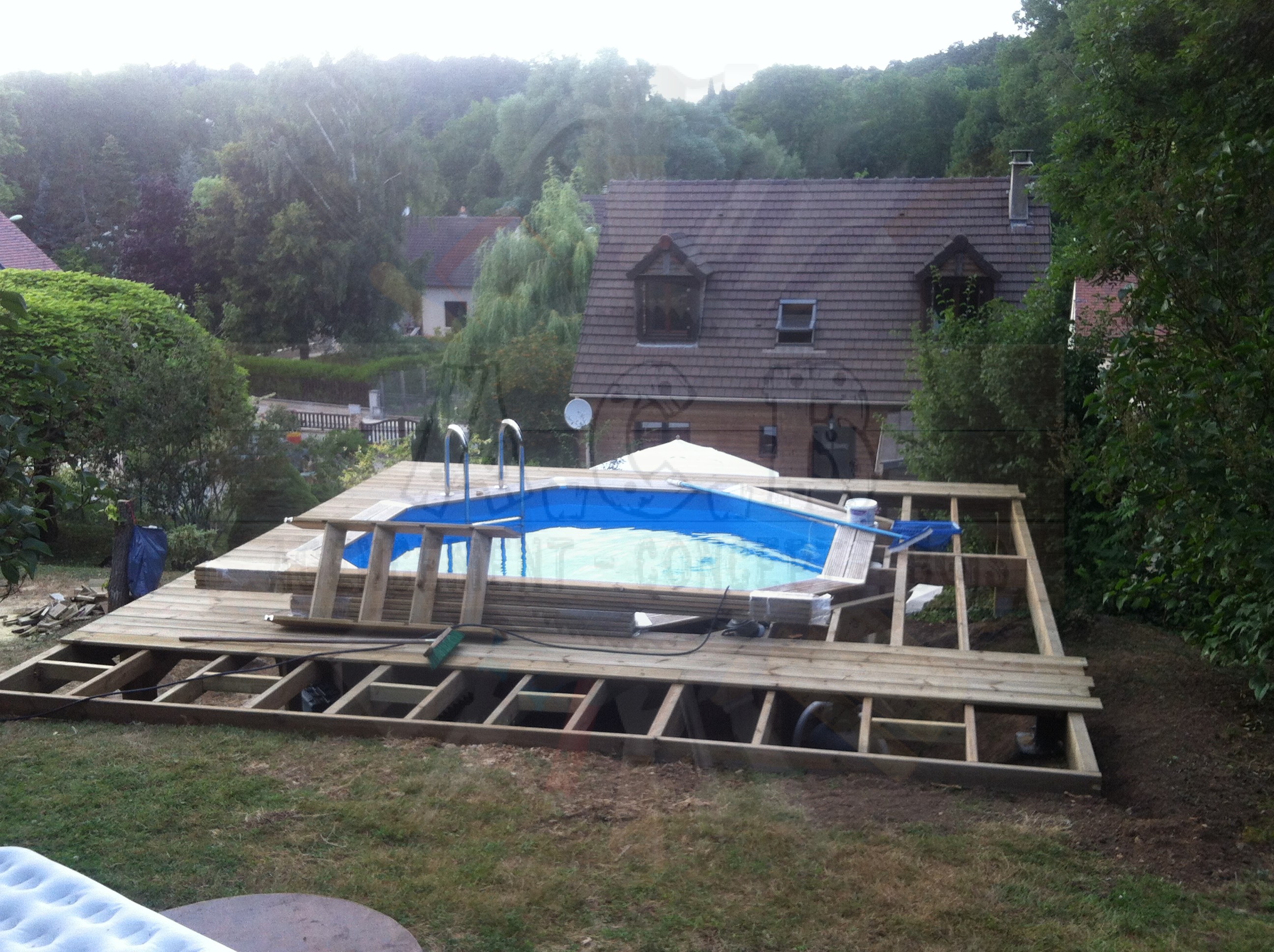 Entourage Piscine - Agencement Concept Bois